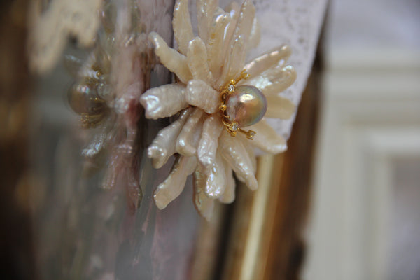 iBirdie Baroque Pearl Brooch Pins for Women, 2.36 inch Baroque Pearl G ...